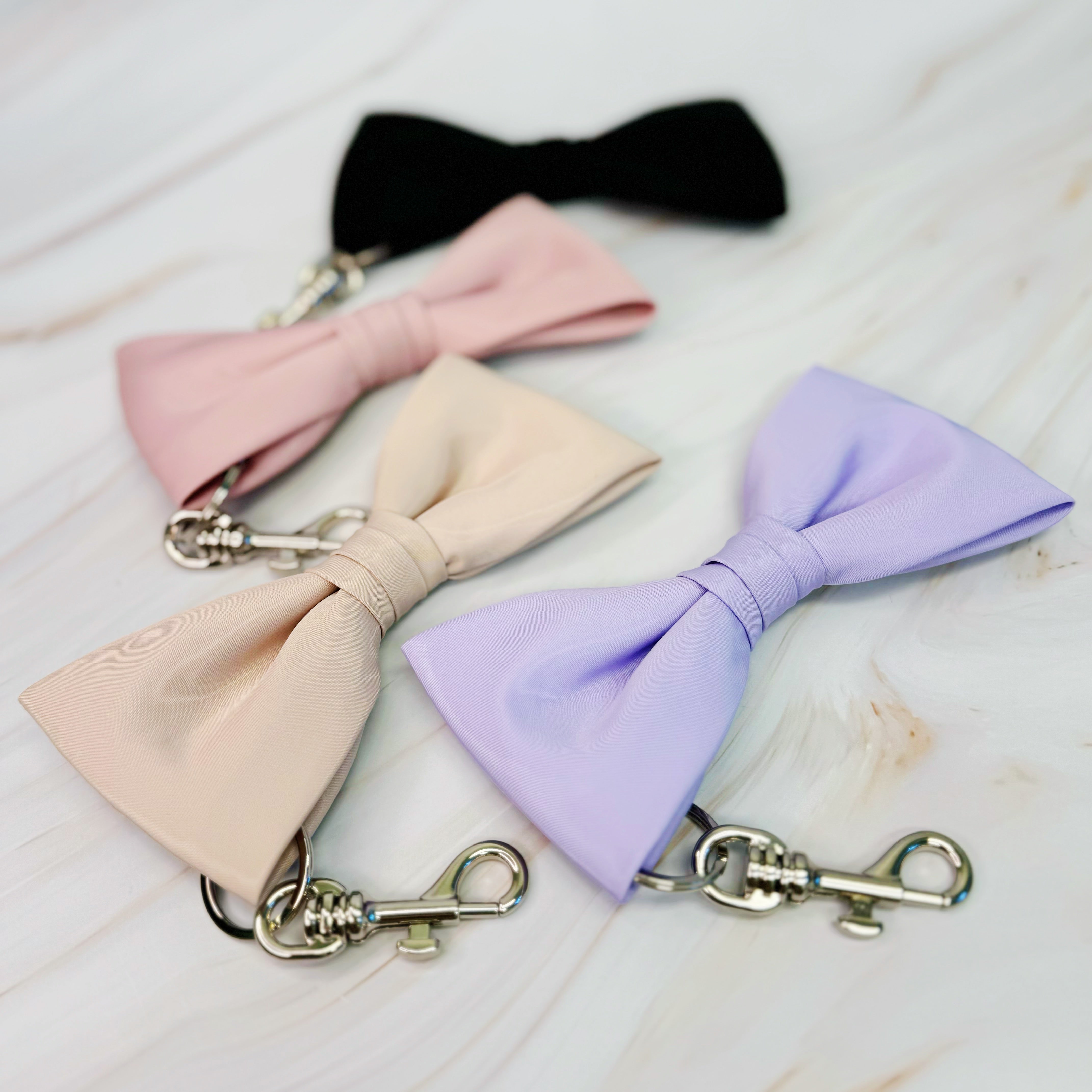 Perfect Shape Bow Key Chain – Ellisonyoung.com