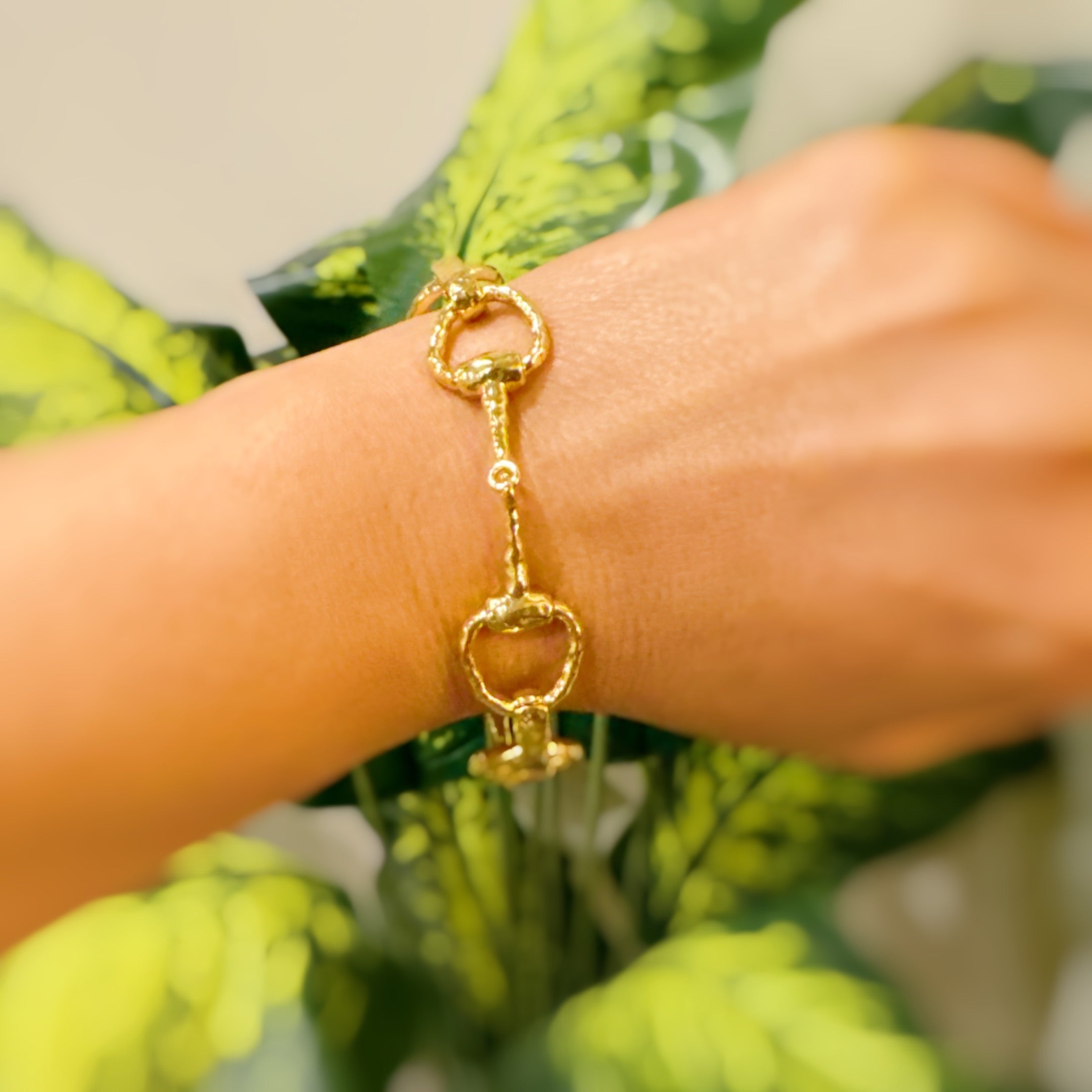 Equestrian Linked Bracelet – Ellisonyoung.com
