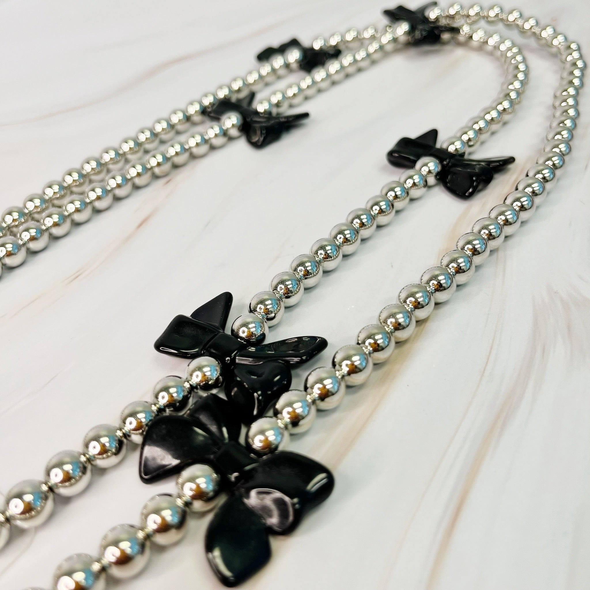 Bows And Beads Crossbody Phone Lanyard – Ellisonyoung.com